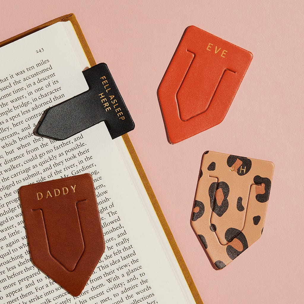 Personalised Leather Point Bookmark | Sbri